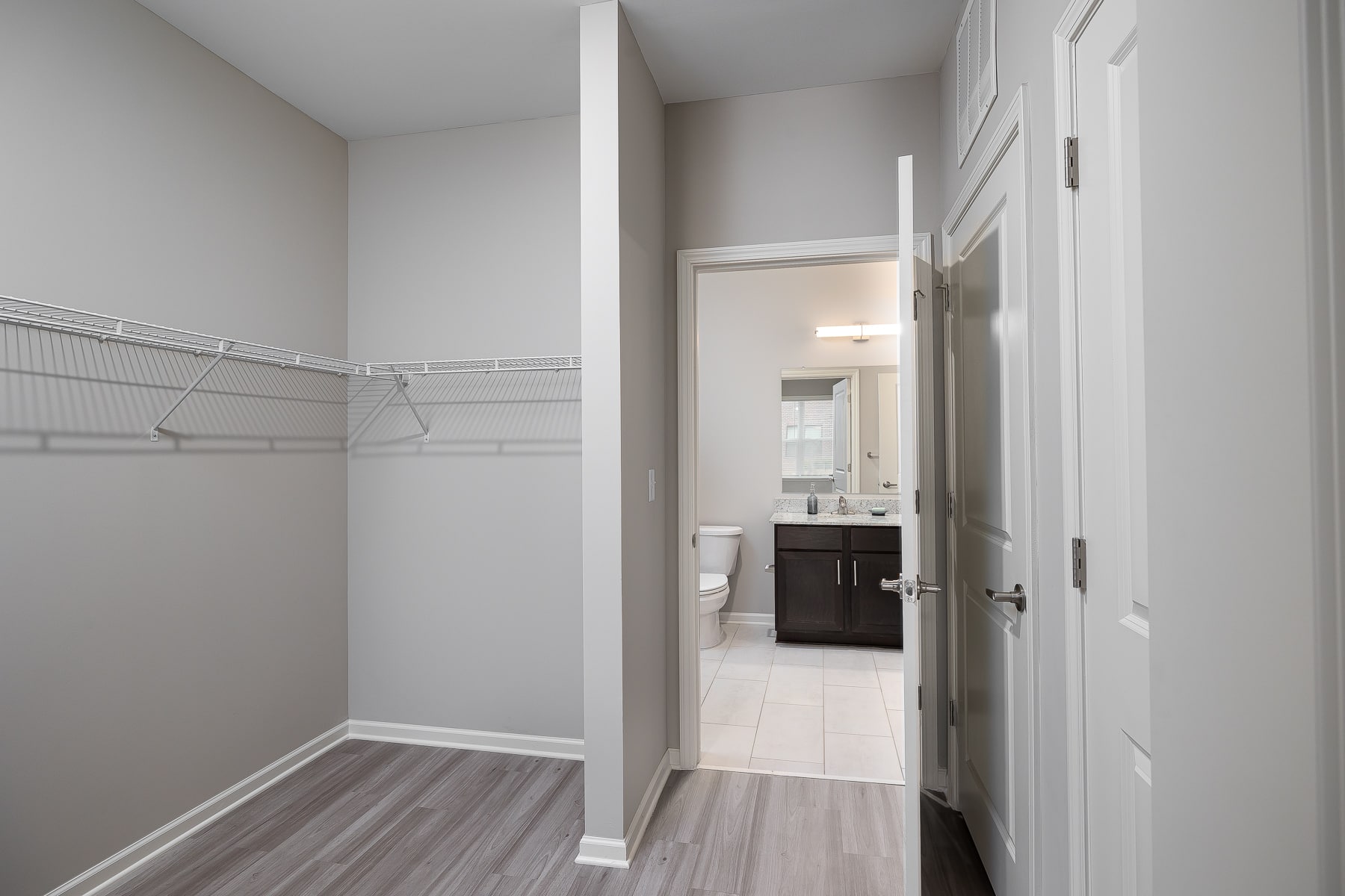 035avoca apartments internet | Newtown Woods